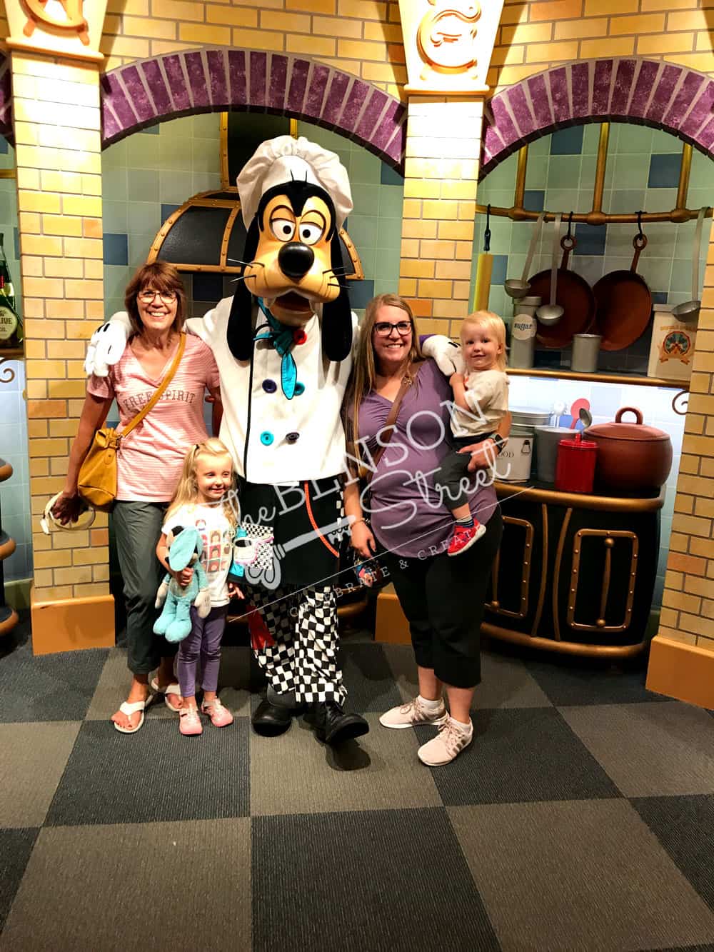Goofy's Kitchen Character Dining Review - The Benson Street