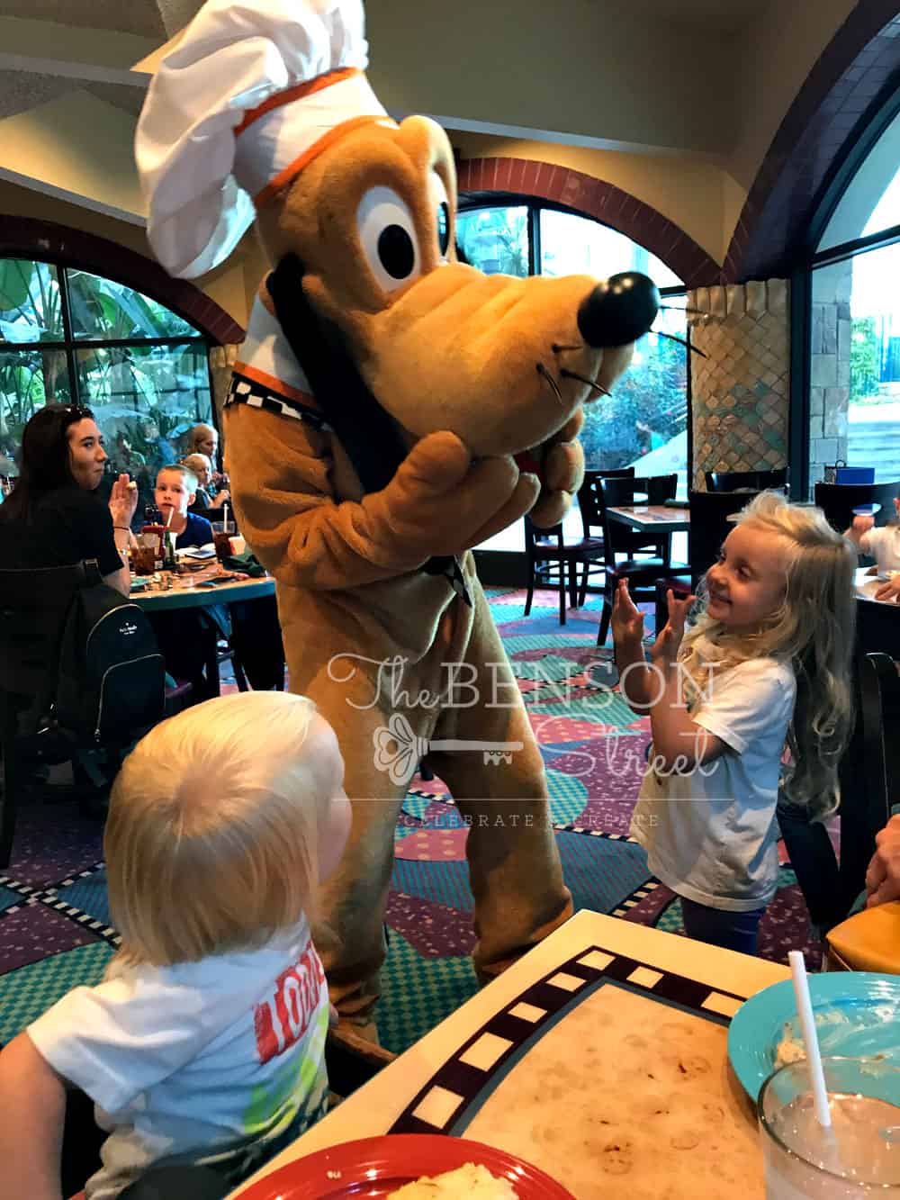 Goofy's Kitchen Character Dining Review - The Benson Street