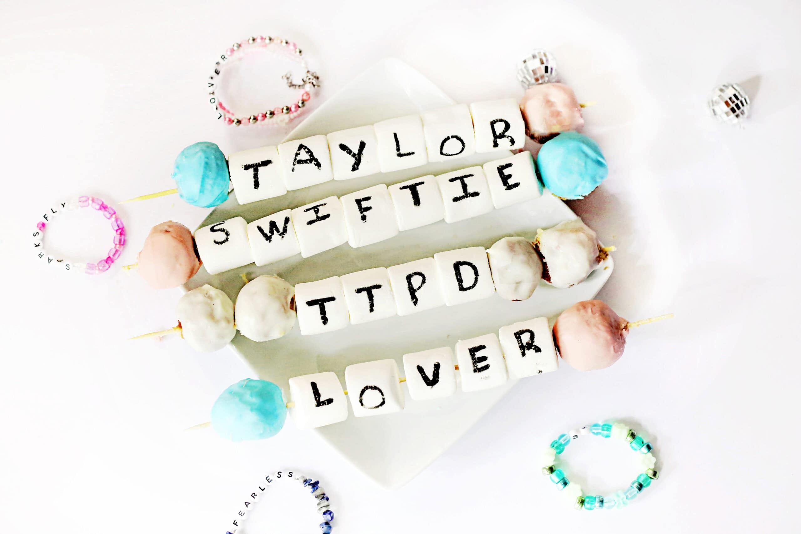 How to Make Taylor Swift Edible Friendship Bracelets Recipe - The ...
