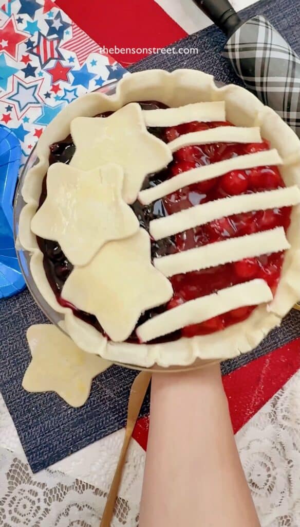 Easy 4 Ingredient 4th of July Pie Recipe - The Benson Street