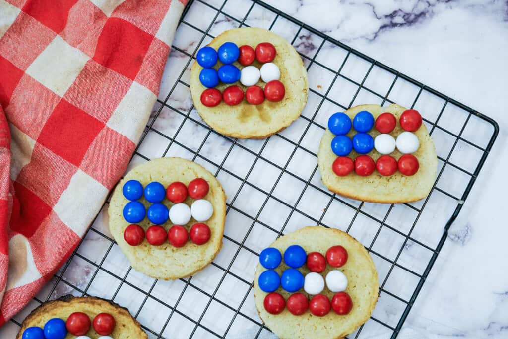 Patriotic Flag Cookies: A Fun and Festive Treat for the 4th of July ...