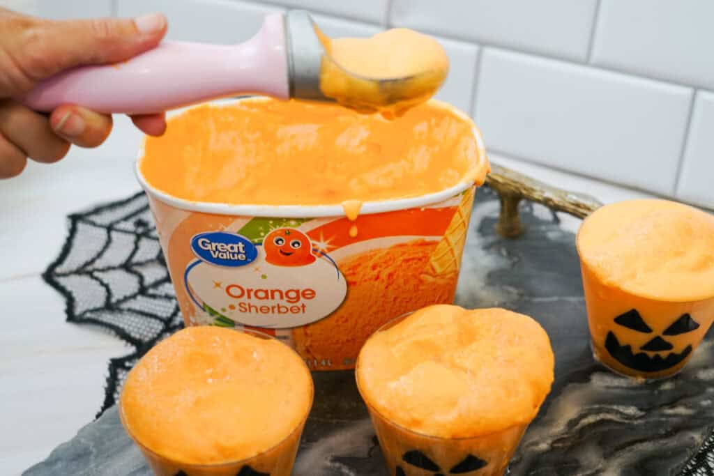 Easy & Spooky Halloween Fanta Jack O'Lantern Floats - The Benson Street