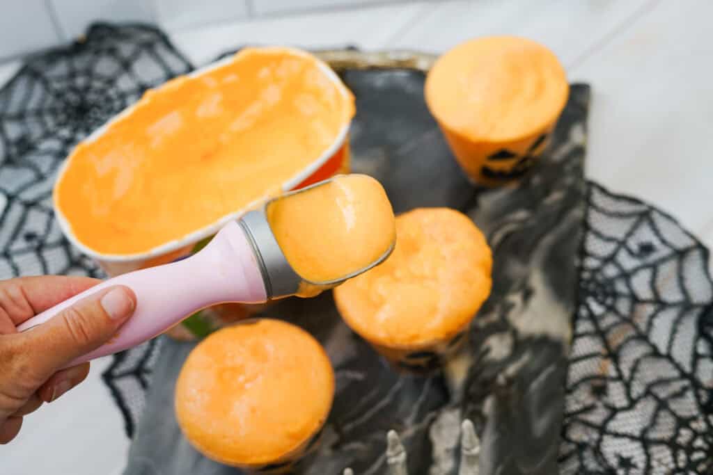 Easy & Spooky Halloween Fanta Jack O'Lantern Floats - The Benson Street