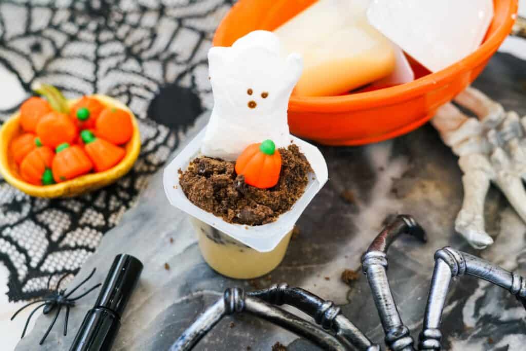 Ghost Halloween Pudding Cups Recipe with Video - The Benson Street