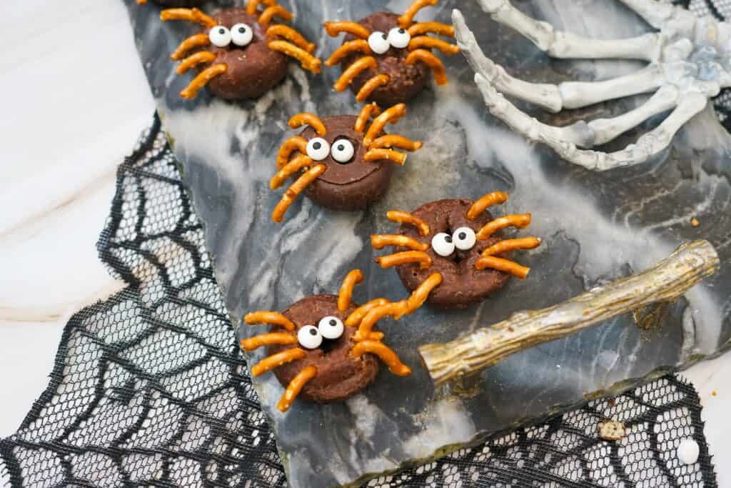Easy 3 Ingredient Halloween Spider Donuts - The Benson Street
