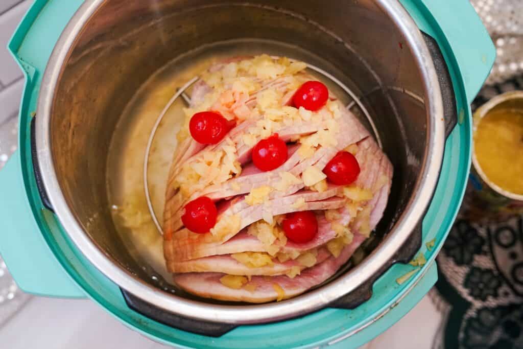 Easy Recipe to Pressure Cook an Instant Pot Boneless Ham - The Benson ...